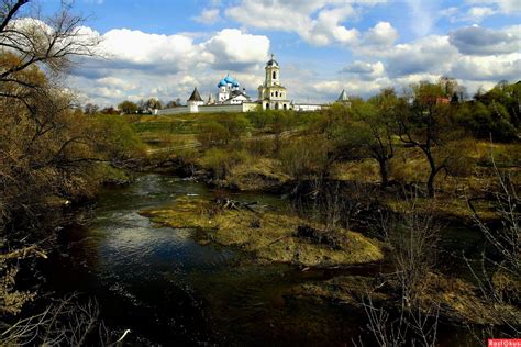 Фото: Вид на Высоцкий монастырь в Серпухове (Московская область ...