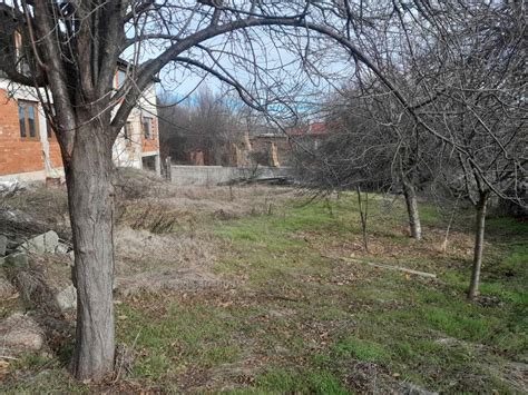 Продава къща в с Николово Двуетажна къща 200 кв м РЗП 715 кв м двор Къщи Вили Николо