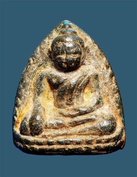 หลวงพ่อโต บางกระทิง เนื้อชินตะกั่ว เก่าๆ Ennxo