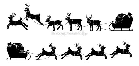 モノクロのソリに乗ったサンタクロースとトナカイのシルエットイラスト 226410498 イメージマート