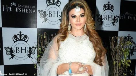 Rakhi Sawant Has Gala Time With Vikas Gupta Vindu Dara Singh And Others