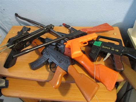 무료 이미지 장난감 육군 플라스틱 병사 총기 방아쇠 Airsoft Gun 공기총 돌격 소총 원거리 무기
