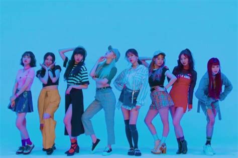 Watch Uni T Makes Final Comeback With Mv For I Mean Soompi