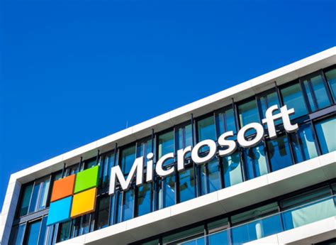 Microsoft Employees Urge Company To End Police Contracts