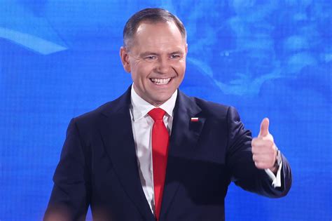 Посольство України в Польщі пояснило що означає вето Навроцького на законопроєкт про допомогу