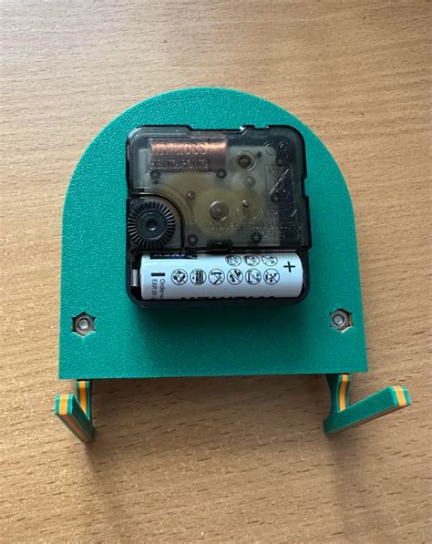 Rotating Dial Clock Free 3d Print Model Makerworld