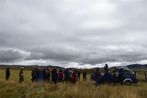 Малын тэжээлийн хангамж ашиг шимийг нэмэгдүүлэх дарш бэлтгэх аргыг танилцуулав Монголын