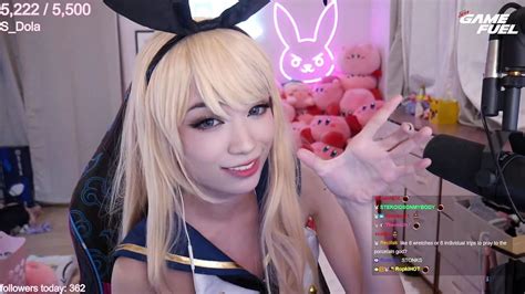 Twitch Streamer Emirus Unbelievable Skill On The Dance Machine Has