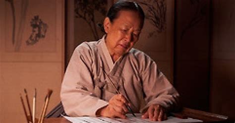 ‘영웅 정성화 안중근 싱크로율 100 스틸 공개