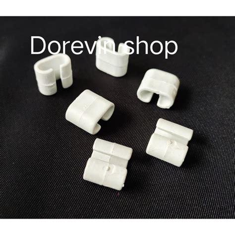 ตัวล็อคตะแกรง ตะแกรง ตัวล้อคตัวซี ตัวล็อคตะแกรงพลาสติก ตัว C ช่วยยึดตะแกรง Th