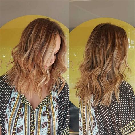 Couture Colour With Reverse Diagonal Sectioning Pannels And 4 Different Colours To Enhance