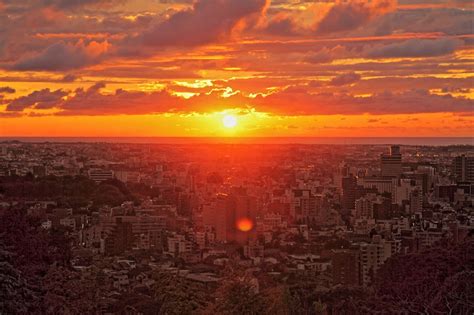 卯辰山見晴台から コラージュとHDR加工 金沢の街並みと夕陽夕焼け夜景百選 金沢から発信のブログ 風景と花と鳥など
