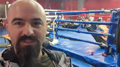 ვერის ბაღის კრივის დარბაზი უმცროსი და უფროსი თაობის მოკრივეთა მზადება Youtube