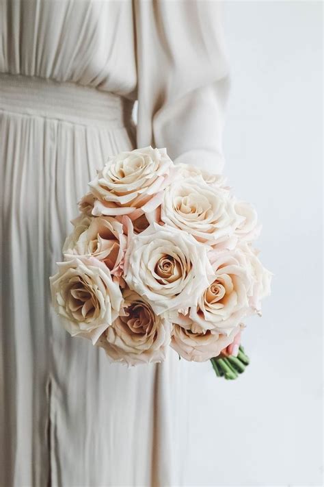 Букет невесты из роз Свадебные идеи Свадебный Свадебный букет