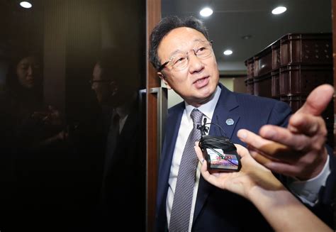 `인보사 의혹` 코오롱생명과학 이우석 대표 내일 구속심사 매일경제