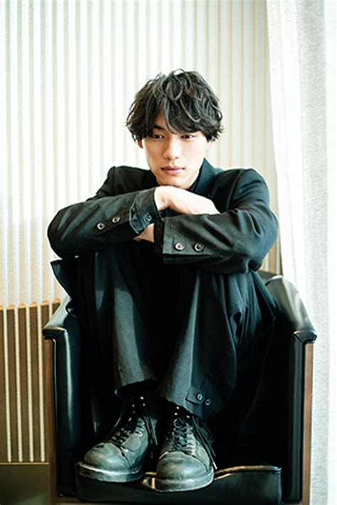 福士蒼汰さんが劇団新感線『神州無頼街』で、宮野真守さんと満を持して共演！ 家庭画報com｜“素敵な人”のディレクトリ