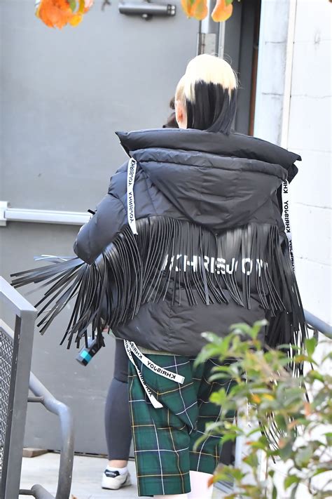 GWEN STEFANI Arrives At A Recording Studio In Santa Monica HawtCelebs