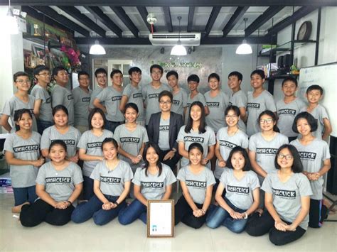 โรงเรียนนารีวิทยา ราชบุรี โรงเรียนนารีวิทยา ราชบุรี