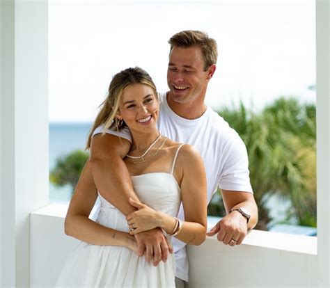 Sadie Robertson Wedding 60 Photos