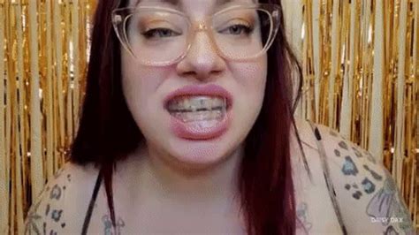 Topless Flossing And Tooth Whitening Hd Daisy Dax Body Fetishes Clips4sale