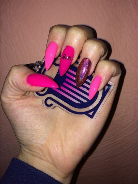 Мой маникюр Барби Маникюр Ногти Современные ногти