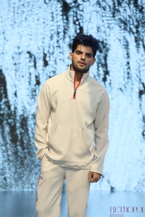 Day 5 Pawan Sachdeva Retropoplifestyle