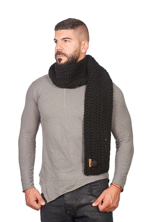 Безмер ПЛЕТКО Ръчно плетени шапки шалове дрехи и др