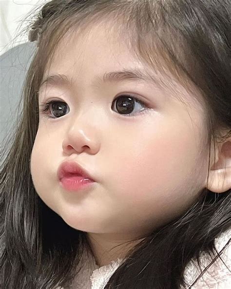 Pin By Sophia On 𝙈𝙄𝙓𝙀𝘿faces Korean Babies Cute Asian Babies Cute