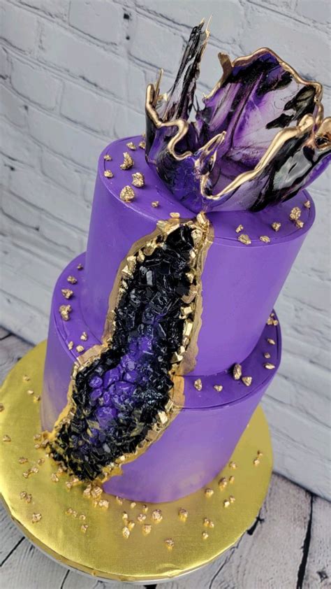 Purple And Black Geode Cake By Kelvonas Kake Kreations Geode Cake
