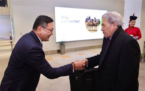 Шинэ Зеланд Улсын Шадар сайд бөгөөд Гадаад хэргийн сайд манай улсад албан ёсны айлчлал хийж байна