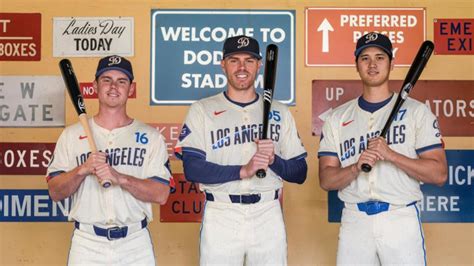 Look Dodgers Unveil Second Edition Of City Connect Uniforms Pay