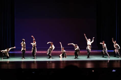 艺术学院2019级舞蹈表演专业毕业晚会暨人才推介会成功举办 重庆大学艺术学院