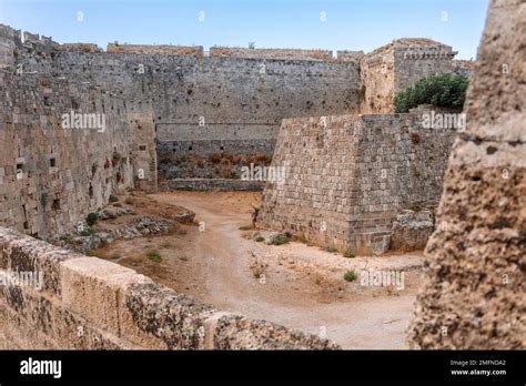Stone Powerful Walls Of Old City The Ancient Defense Of Old Town