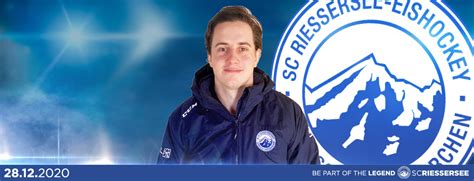 Oberliga Christoph Eckl Wechselt Unter Die Alpspitze Zum Sc Riessersee