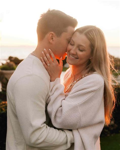 Ava Sambora Daughter Of Heather Locklear Richie Sambora Is Engaged