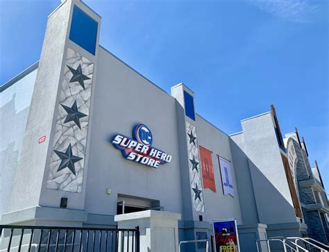 Dc Superhero Store Six Flags Wiki Fandom