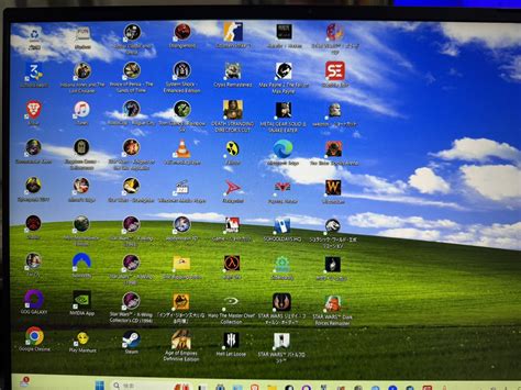 Windows Xp Desktop Buried In Classic Game Icons Sparks 20