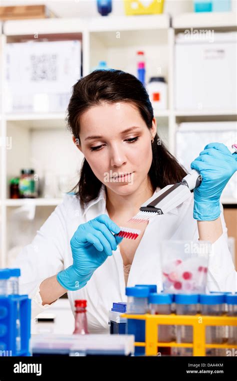 Female Laboratory Assistant Indian Hi Res Stock Photography And Images Alamy