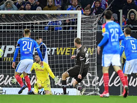 One Man Show Henk Veerman Ist St Paulis Lebensversicherung