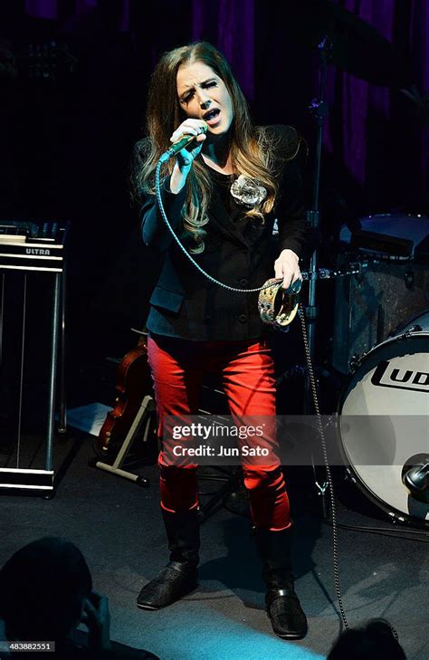 Lisa Marie Presley Performs Live To Promote Her New Album Storm