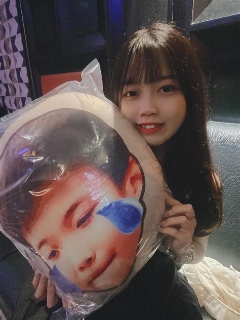 超愛阿逼 Bbbb87cry