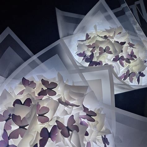 خرید و قیمت دسته گل پروانه ای 25 شاخه از غرفه فلاوریوم