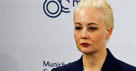 یولیا ناوالنیا زندگی‌نامه ناوالنی را که قبل از مرگ نوشت، منتشر می‌کنیم