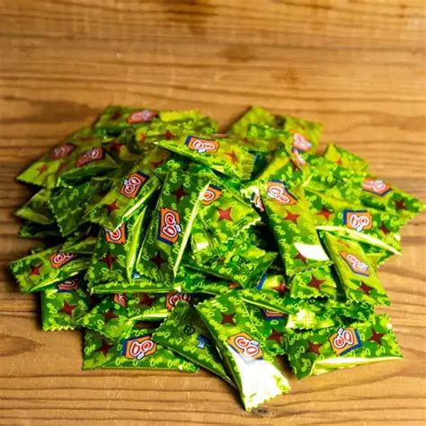 خرید و قیمت آدامس طبیعی سقز ون بسته 15 عددی با تاریخ انقضا 2 سال تولید شرکت سقز سازی کردستان از