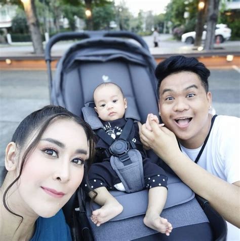 ใหม่ สุคนธวา อุ้มลูกชาย น้องชิณะ เซอร์ไพรสวันเกิดสามี ดีเจต้น อบอุ่น