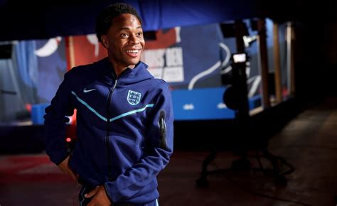 Коли Стерлінг повертається до збірної Англії на ЧС 2022 названа дата 24 канал Спорт