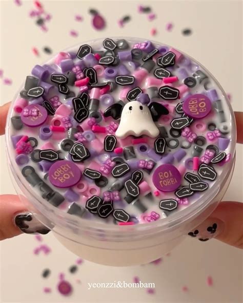 봄밤 연찌슬라임 고스트짝꿍 서포터 Yeonzzislime 내츄럴 뉴클 포도요거트 비주얼 색감 너무이뿌지않나여💜🖤 연찌의 펄러비즈는 저번에 서폿했던 초코