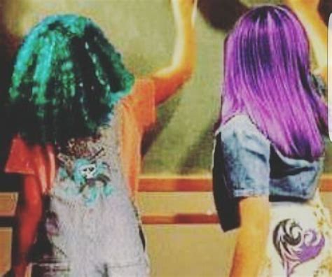 Pin By Evie Alex On Descendants Disney Decendants Disney