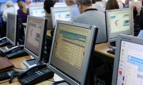 Άρχισε η διαδικασία αξιολόγησης των δημοσίων υπαλλήλων Fpress Gr