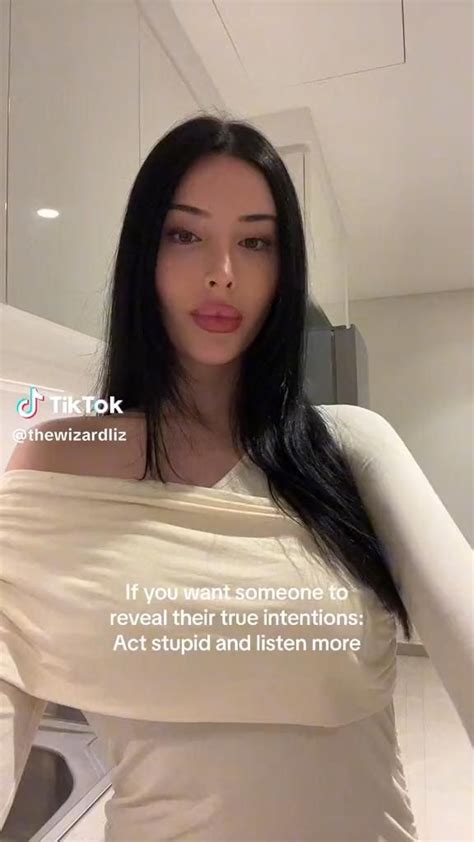 Thewizardliz Video Femininity Tips Queen Liz People